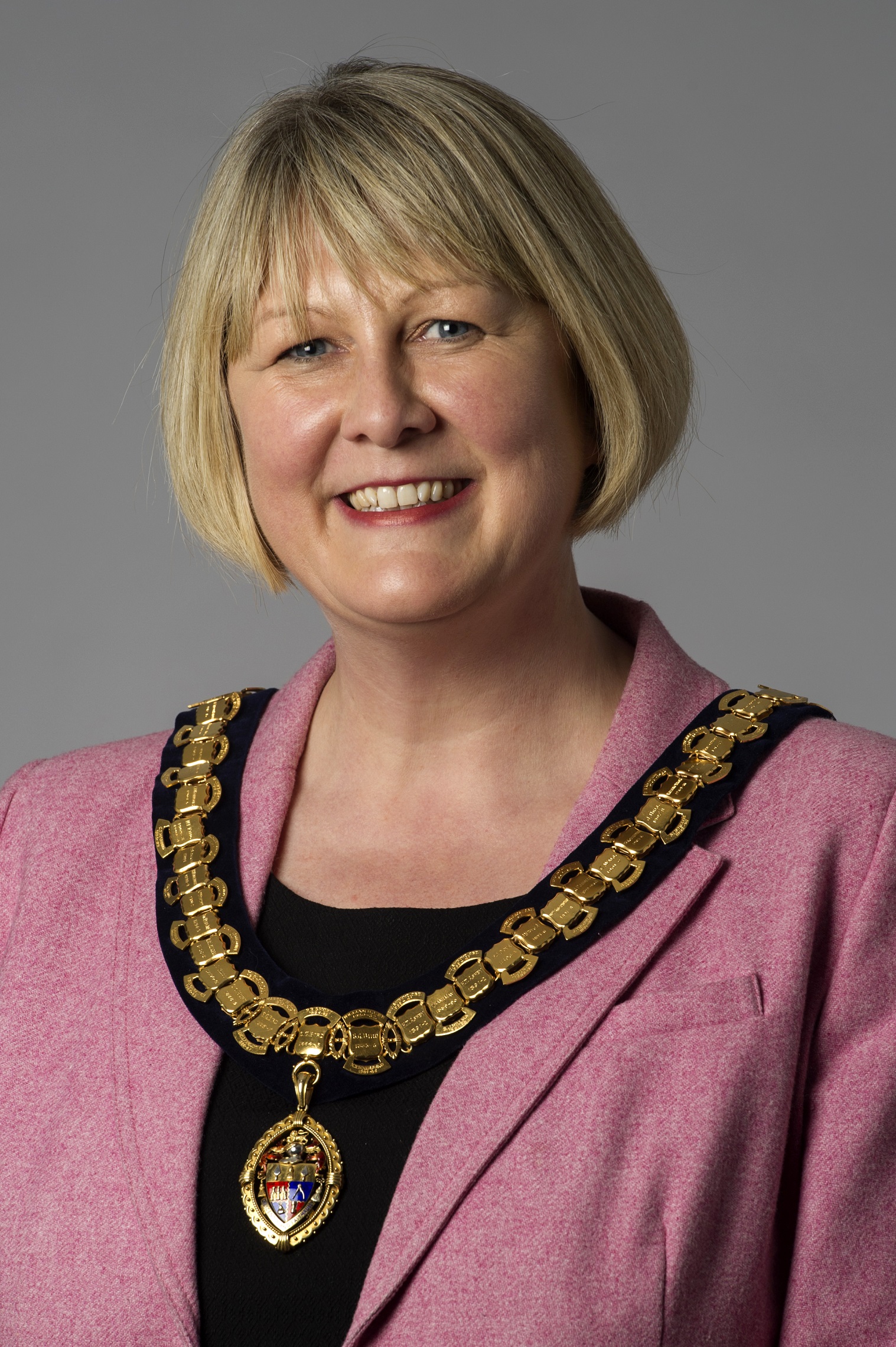 Rebecca Current's Instagram, Twitter & Facebook on IDCrawl