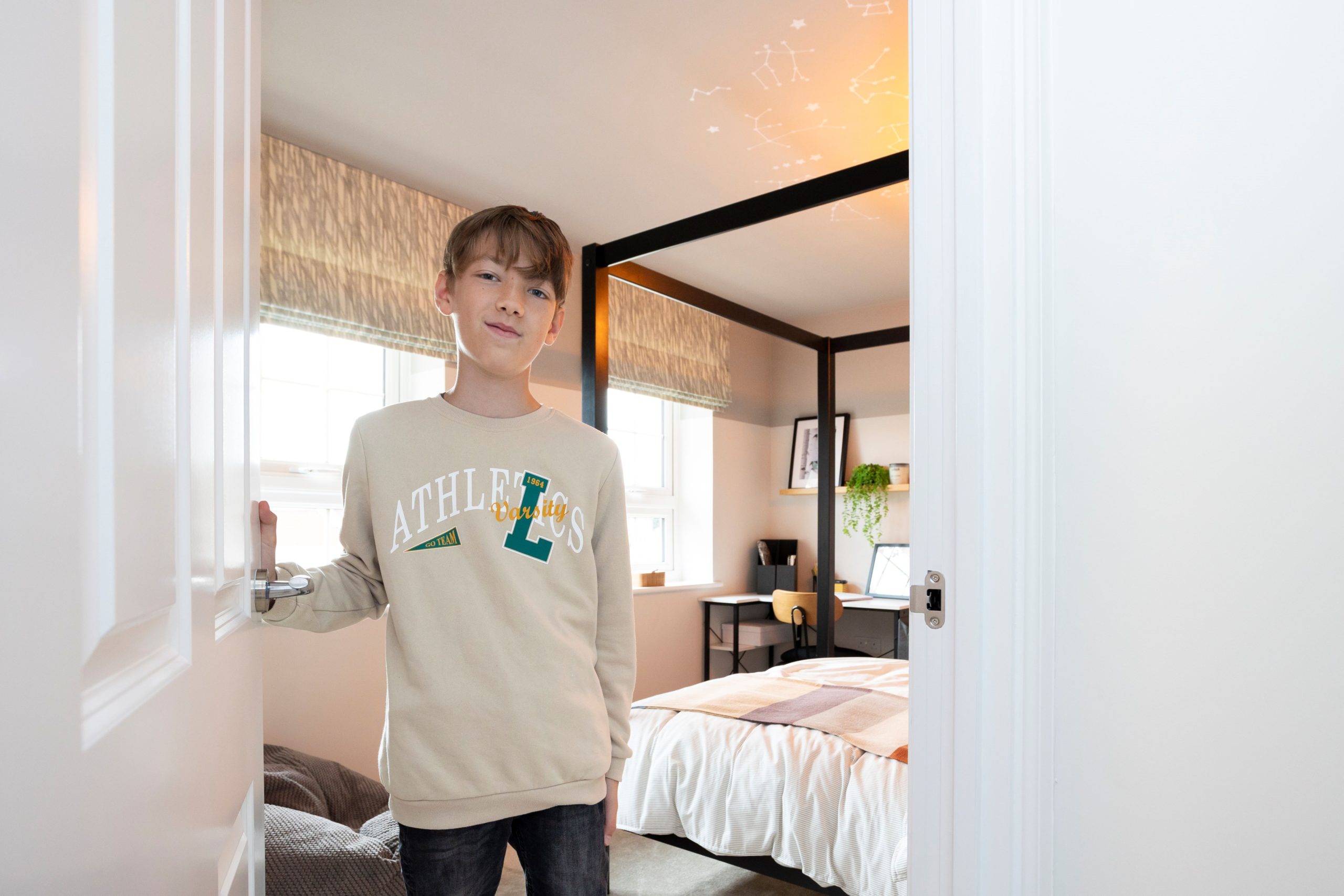 HOUSEBUILDER LAUNCHES SHOW HOME WITH BEDROOM DESIGNED BY SITTINGBOURNE ...