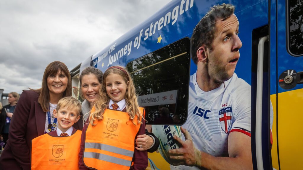 Train named after rugby league legend and MND campaigner Rob Burrow is ...