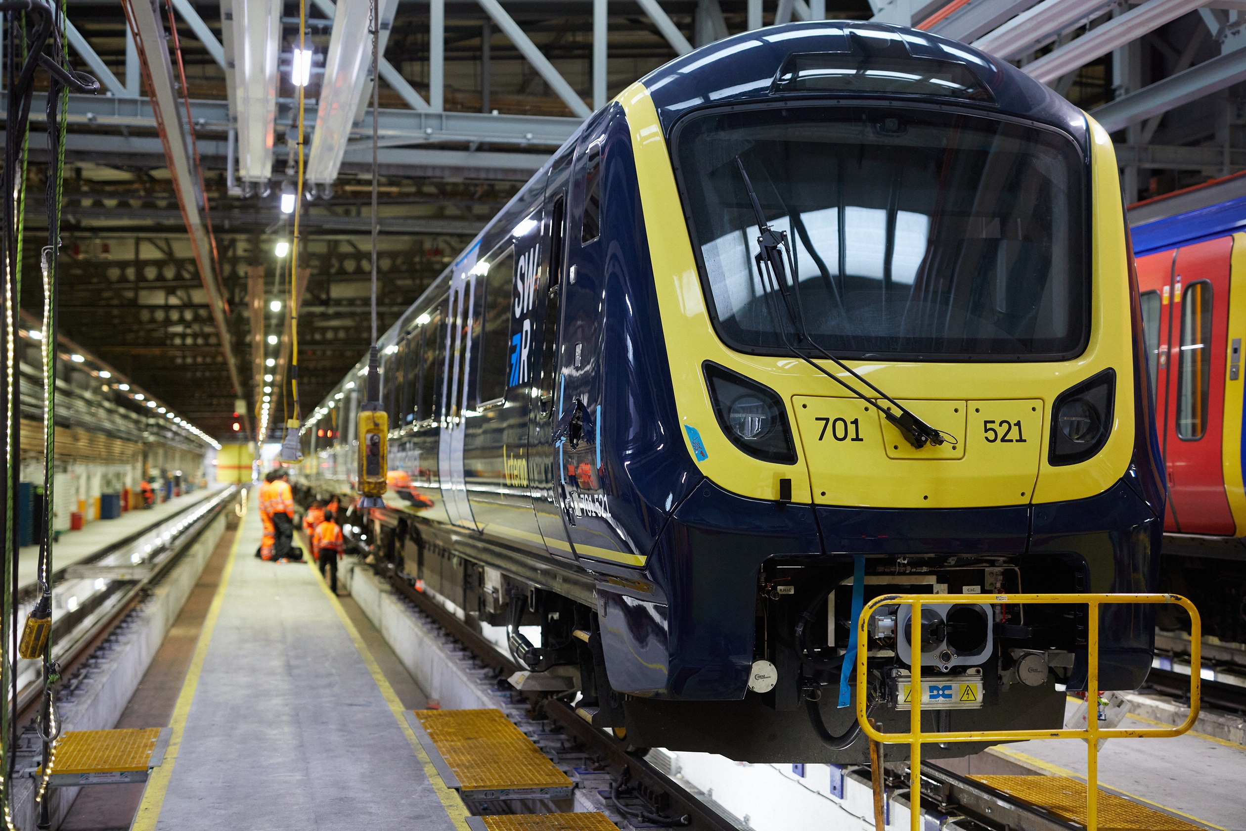 Alstom signs £66 million services contract to support SWR with Arterio fleet - Industry News